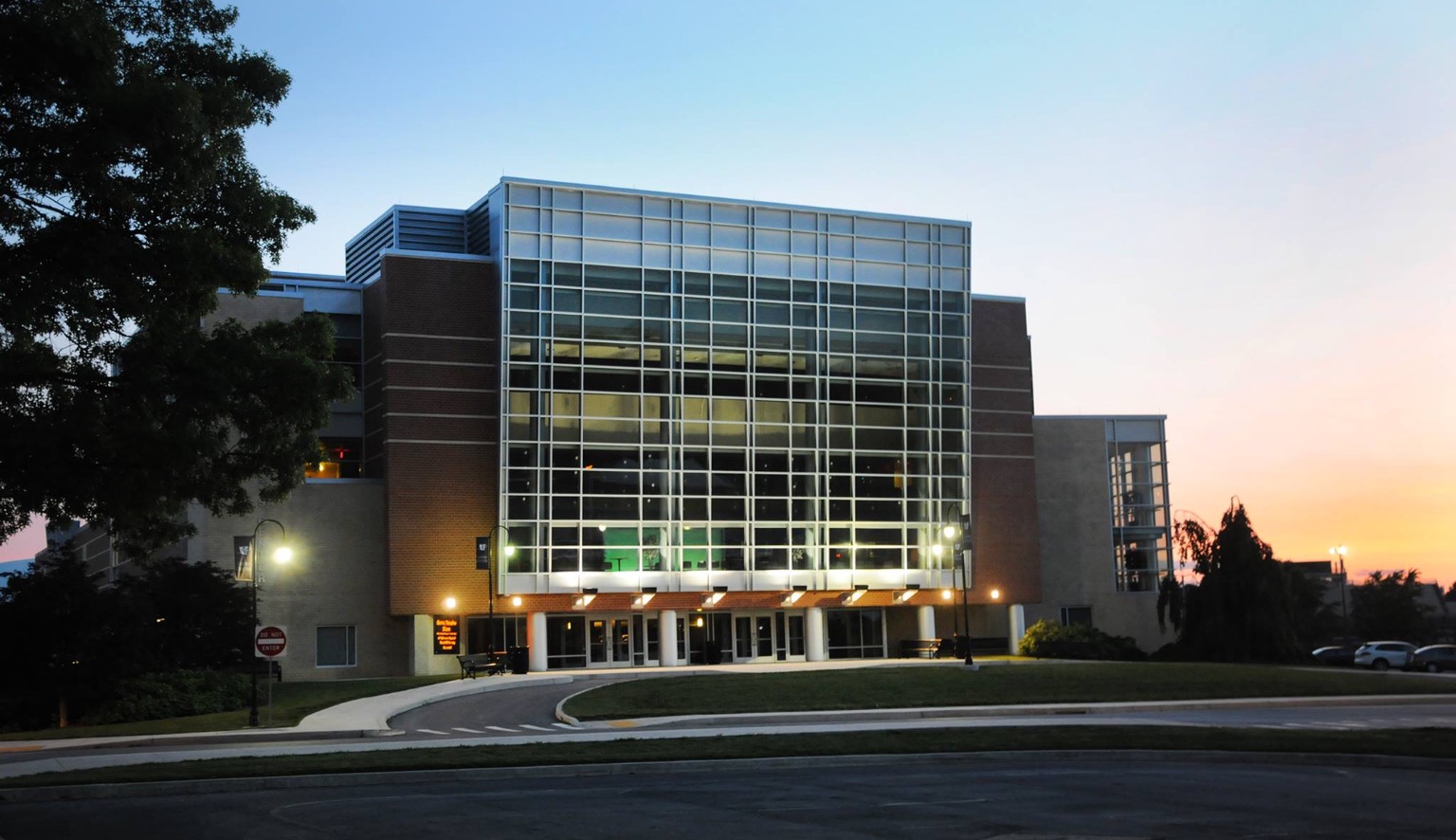 Luhrs Center announces 2017-2018 Season Lineup! - SHIP SAVES
